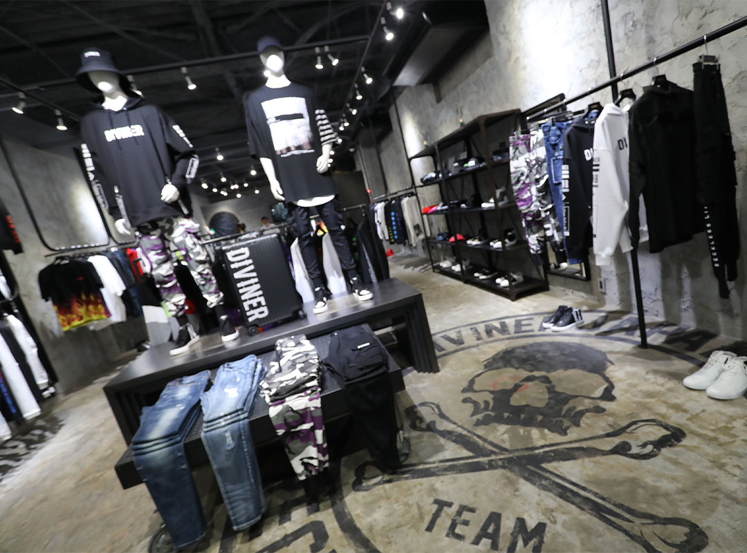 DIVINER REAL SHOPが大阪HPE FIVEに登場【11.20-11.23限定でトートバックプレゼント】